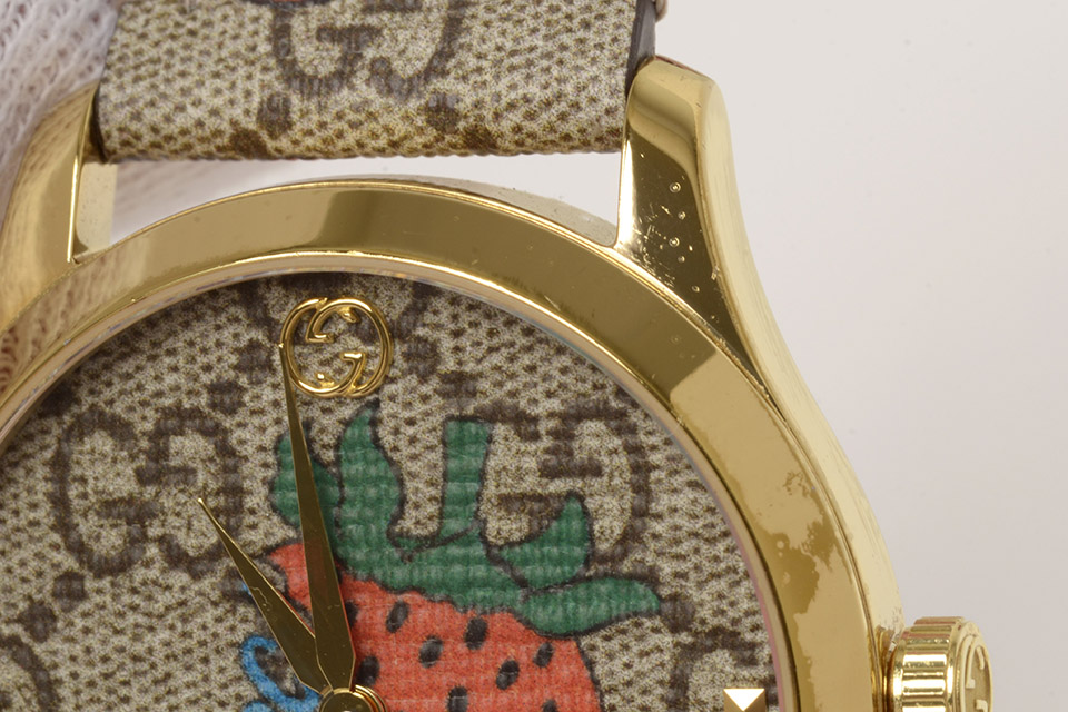 Gタイムレス GP/革ベルト ストロベリープリント文字盤 YA1264133 レディース クォーツ